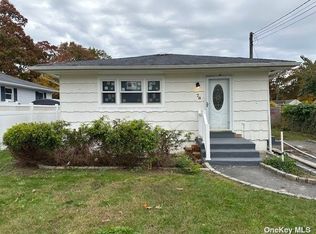 46 Saint George Drive, Shirley, NY 11967 | MLS #H6276340 | Zillow