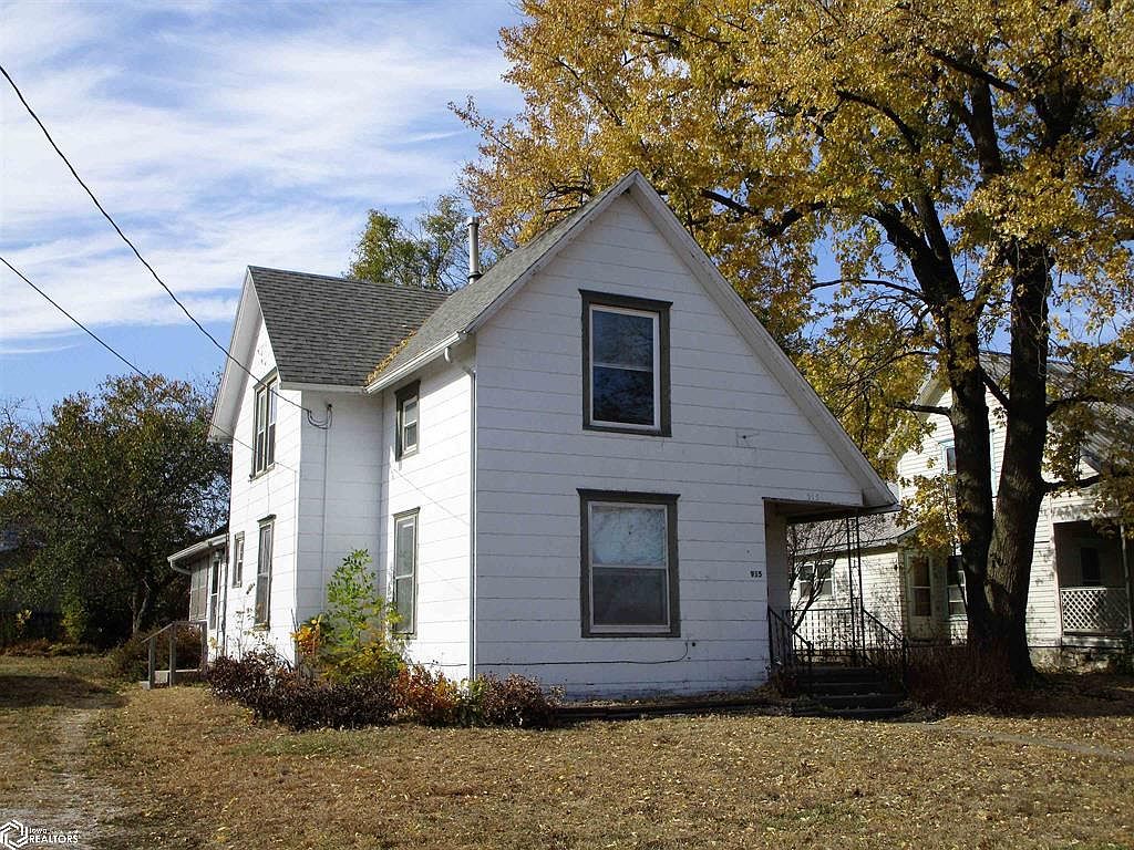 915 N Oak St, Iowa Falls, IA 50126 | MLS #6322582 | Zillow