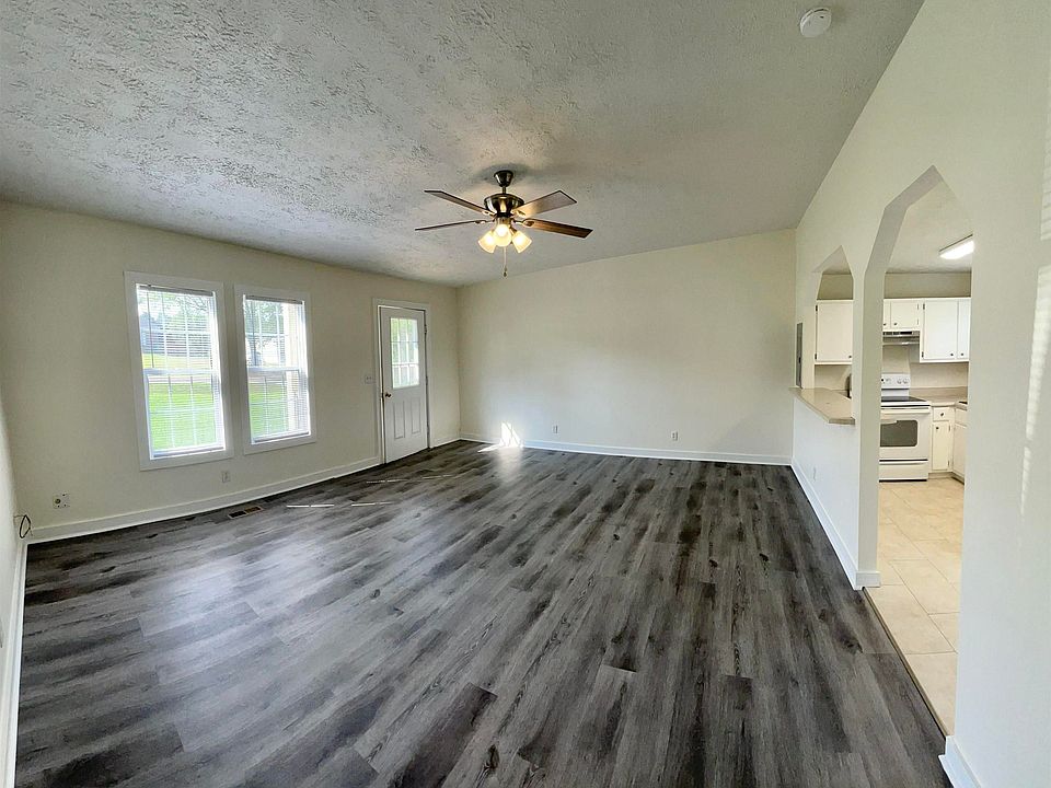 4219 Snake Rd #4219, Athens, AL 35611 | Zillow