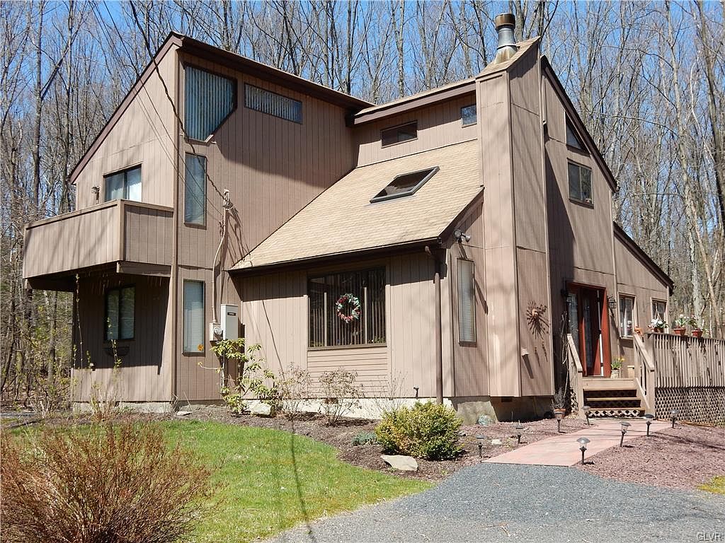 204 Koehler Rd, Sciota, PA 18354 | Zillow