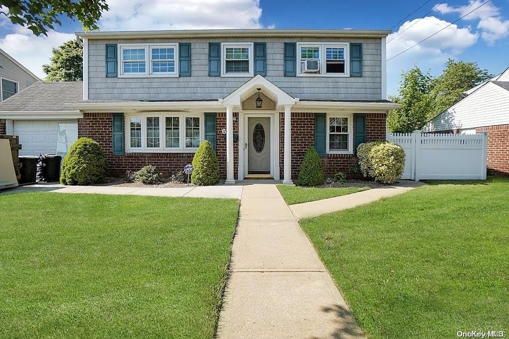 6 Maple Street, Massapequa, NY 11758 | Zillow