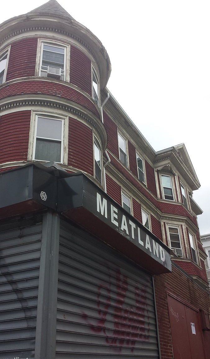 123 Main St, Boston, MA 02129 | Zillow