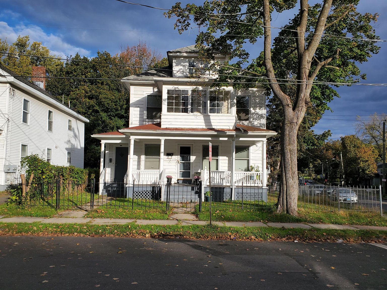 152 Middlefield St #2, Hartford, CT 06112 | Zillow