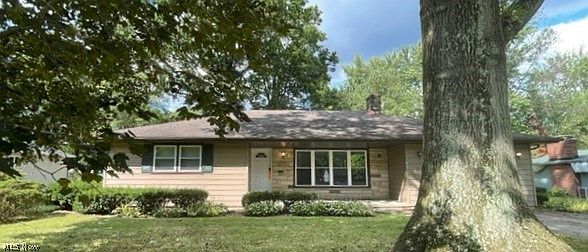206 Moreland Dr, Canfield, OH 44406 | Zillow