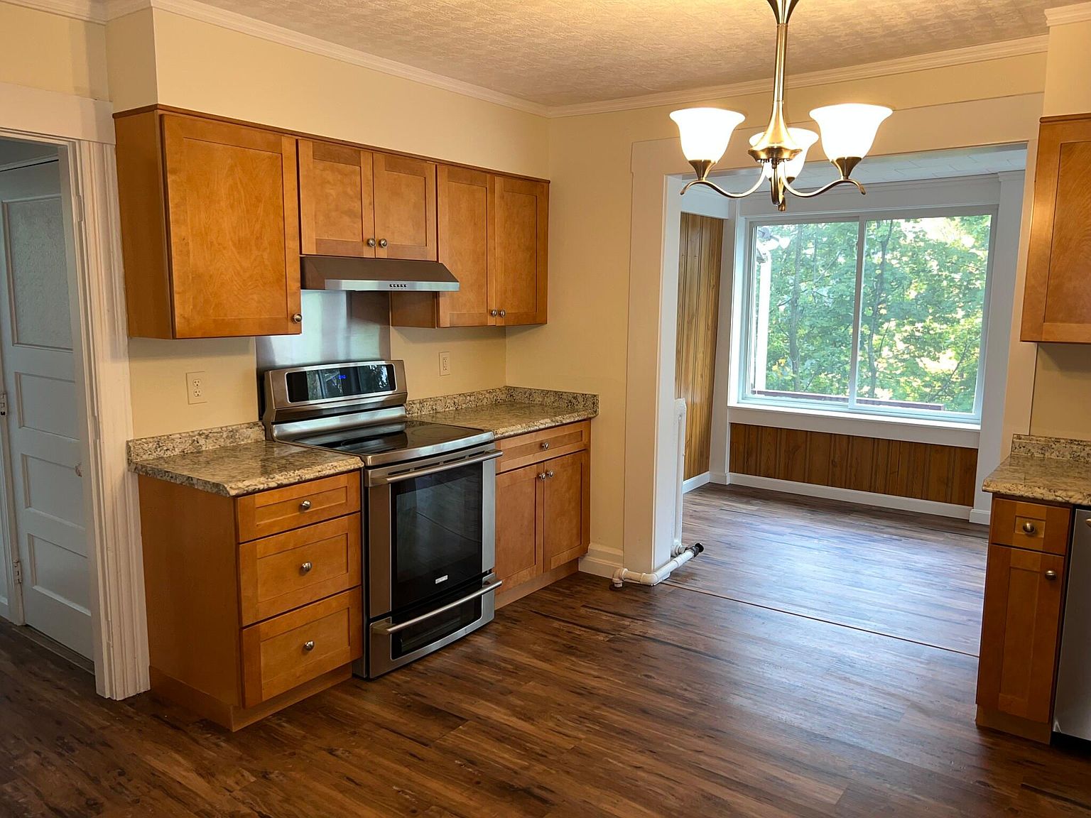 15 Colonial Rd #1, Worcester, MA 01602 | Zillow