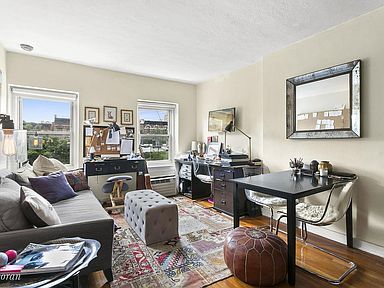 68 Perry St APT 4R, New York, NY 10014 | Zillow