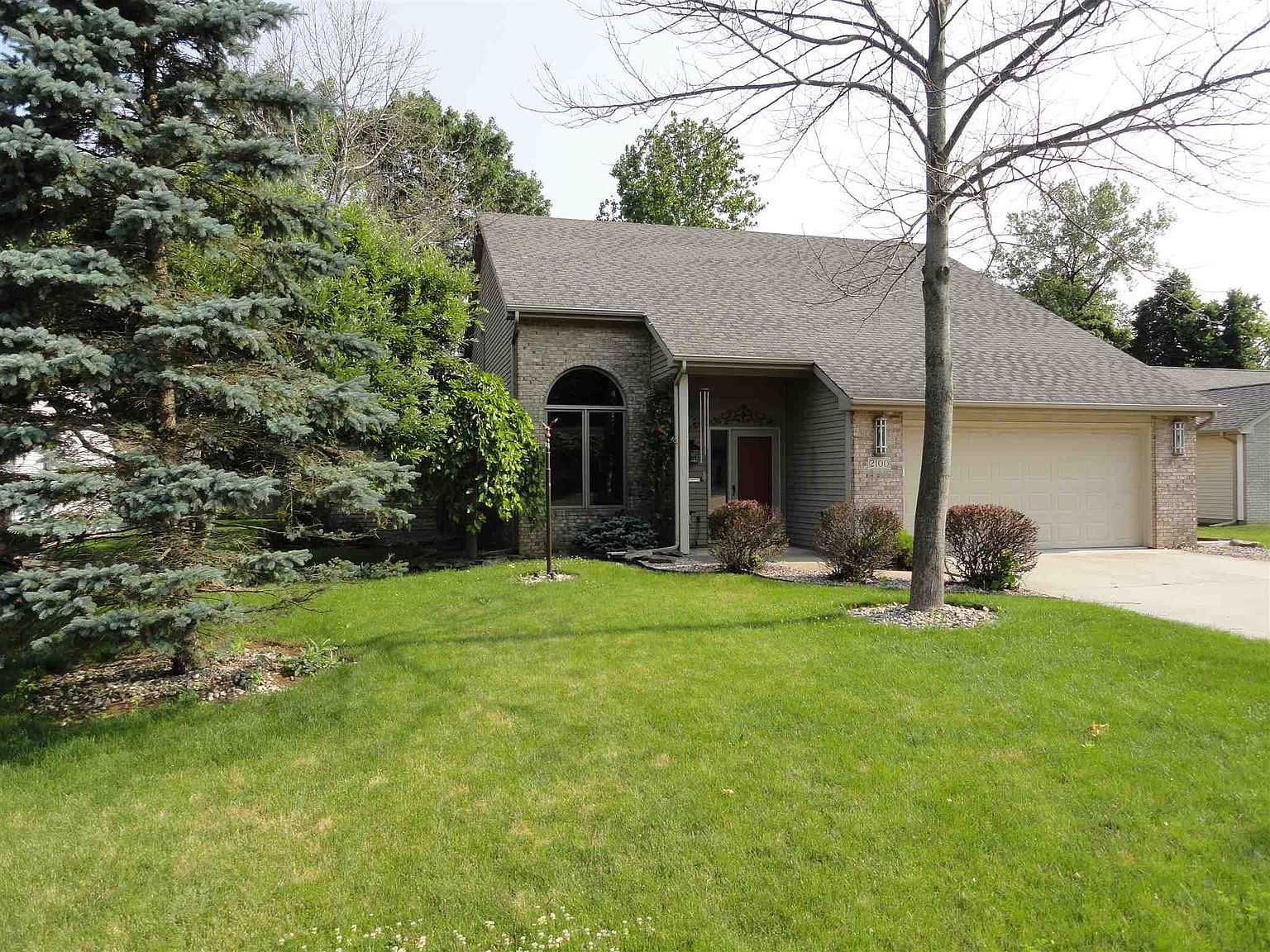 2100 Shady Ln, Garrett, IN 46738 | Zillow