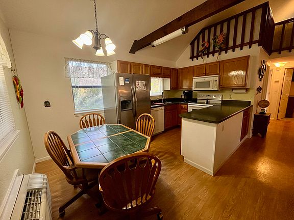 177 Bears Paw Way, Hollister, MO 65672 | MLS #60273112 | Zillow