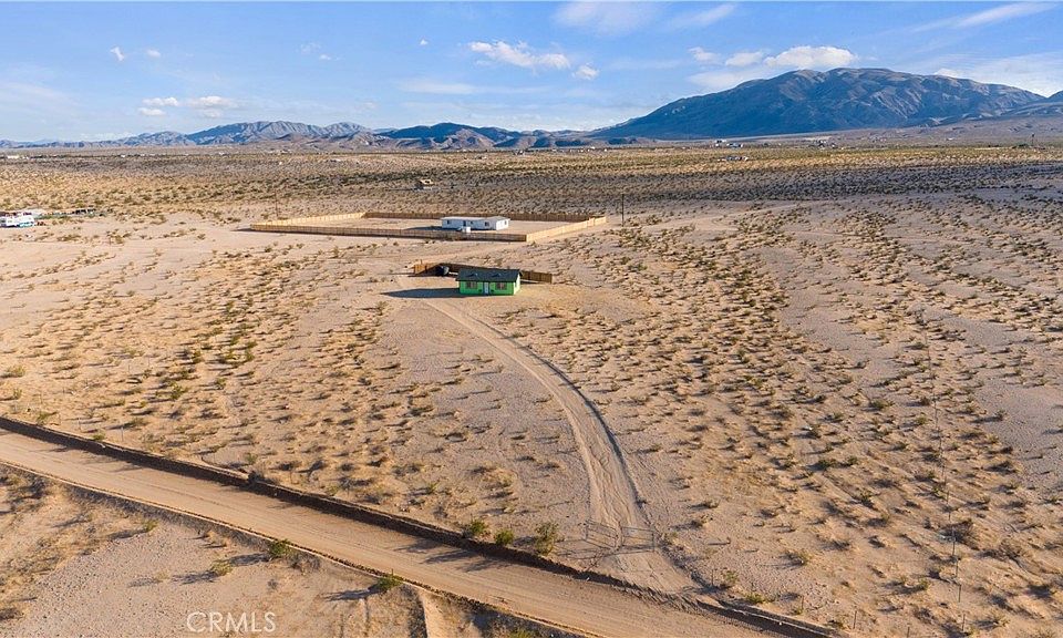 77475 Two Mile Rd, Twentynine Palms, CA 92277 | Zillow