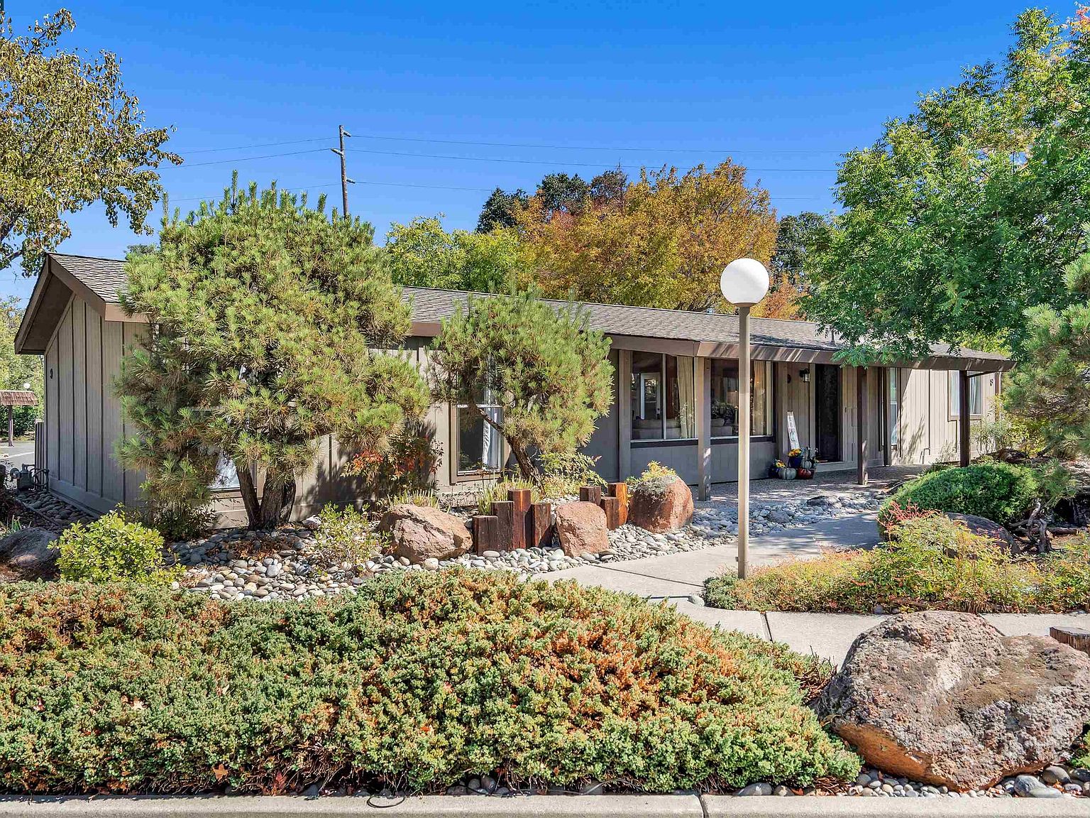 1201 Monument Blvd SPACE 9, Concord, CA 94520 | Zillow