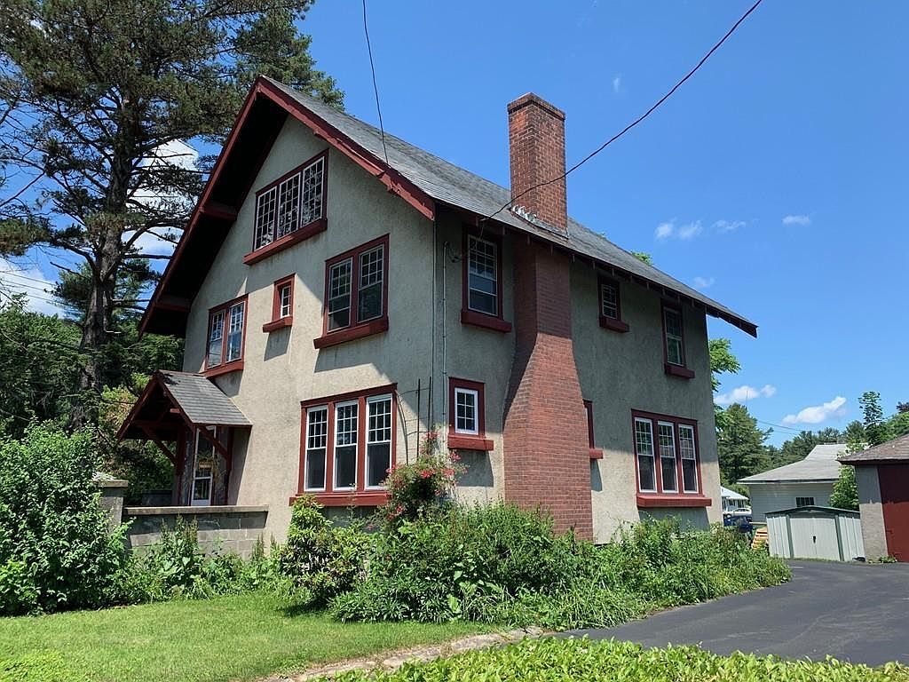 243 Silver St, Greenfield, MA 01301 | Zillow