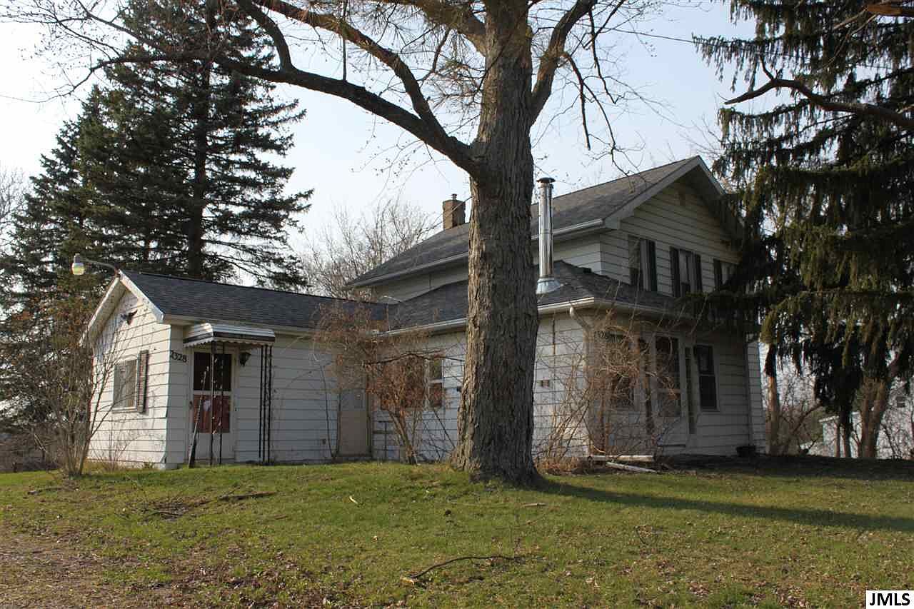 2328 Cooper St, Jackson, MI 49201 | Zillow
