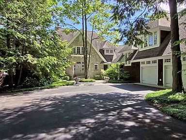 12949 N Northport Point Rd, Northport, MI 49670 | Zillow