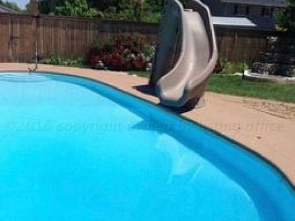 1840 Grape St, Pampa, TX 79065 | Zillow