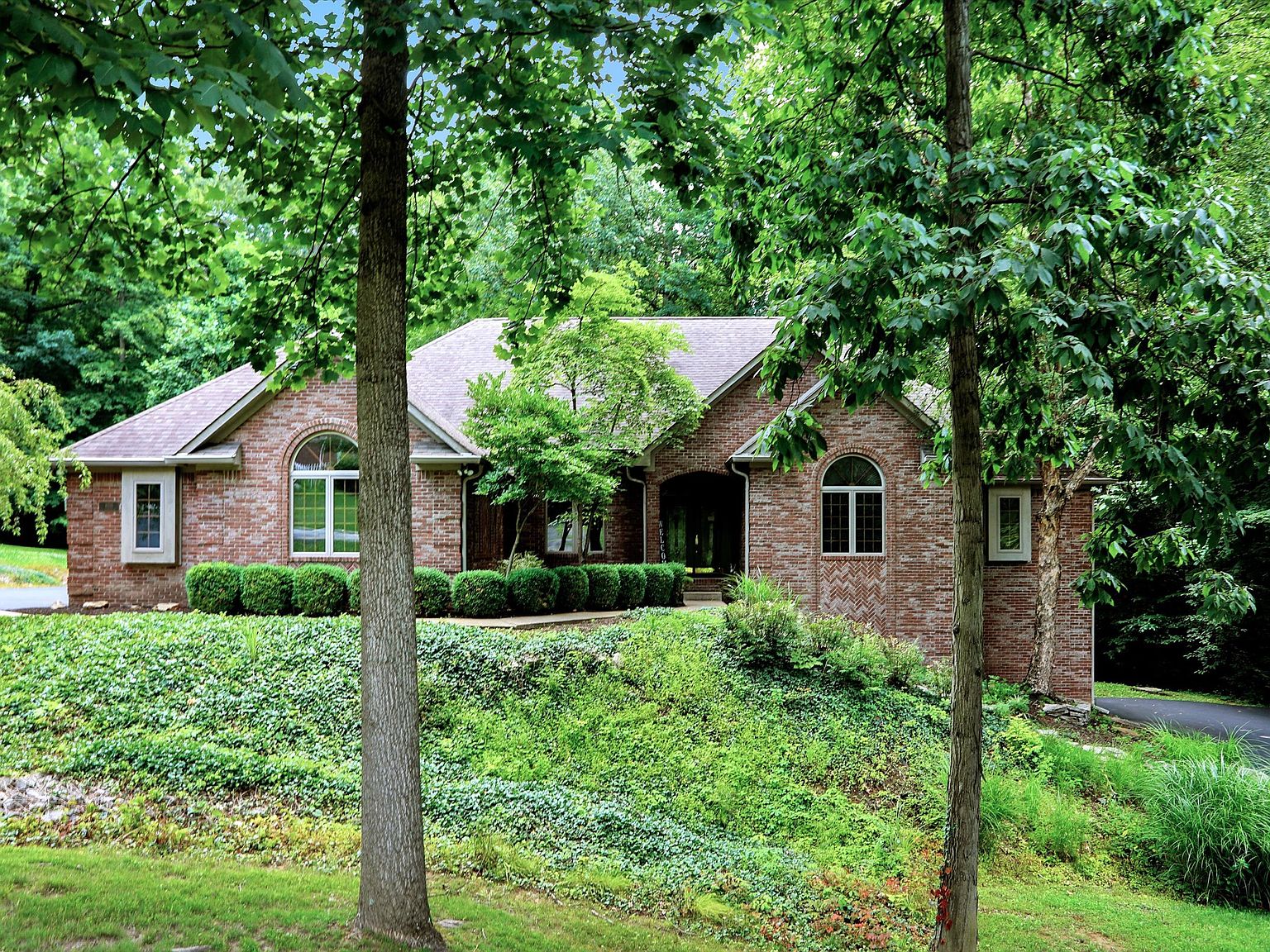 4201 N Vicarage Ln, Martinsville, IN 46151 | Zillow