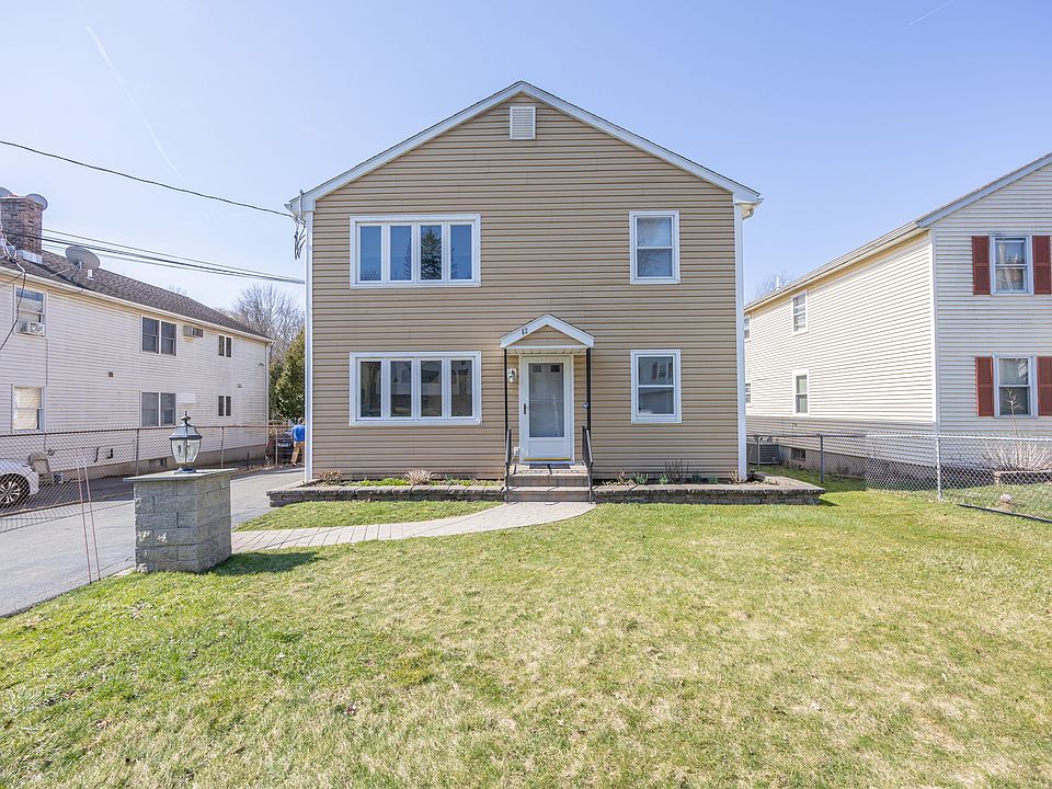 62 Sandy Brook Dr New Britain CT | Zillow