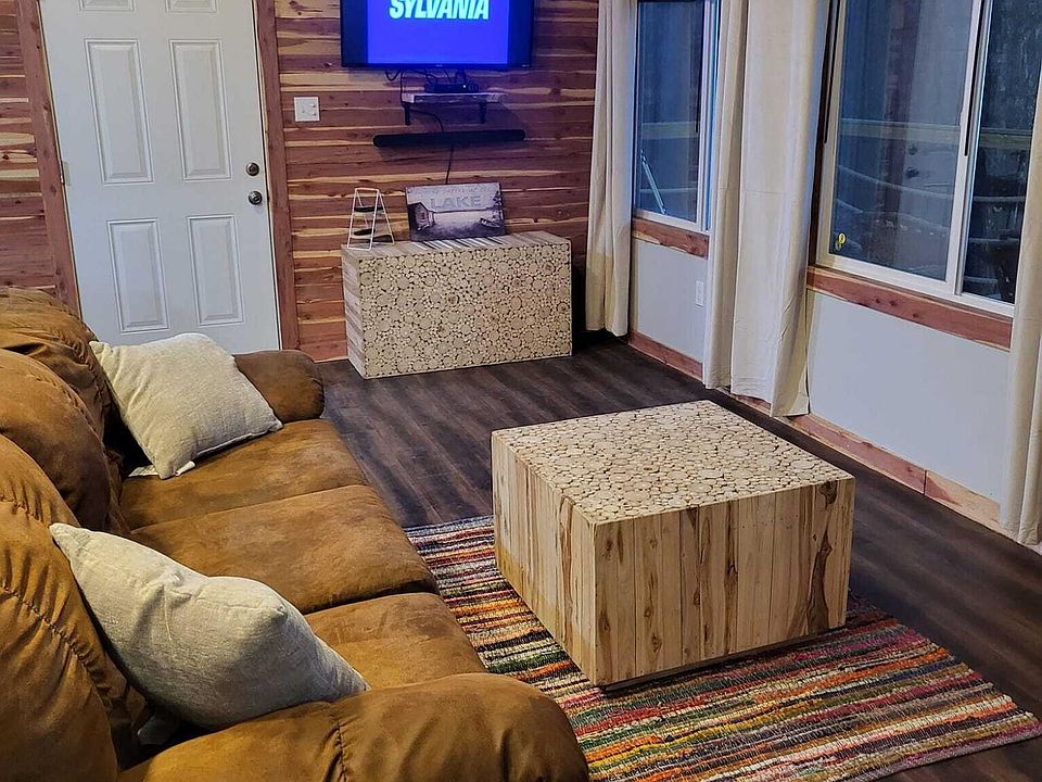 41 Hidden Valley Ln #B, Hudson, KY 40145 | MLS #1687681 | Zillow