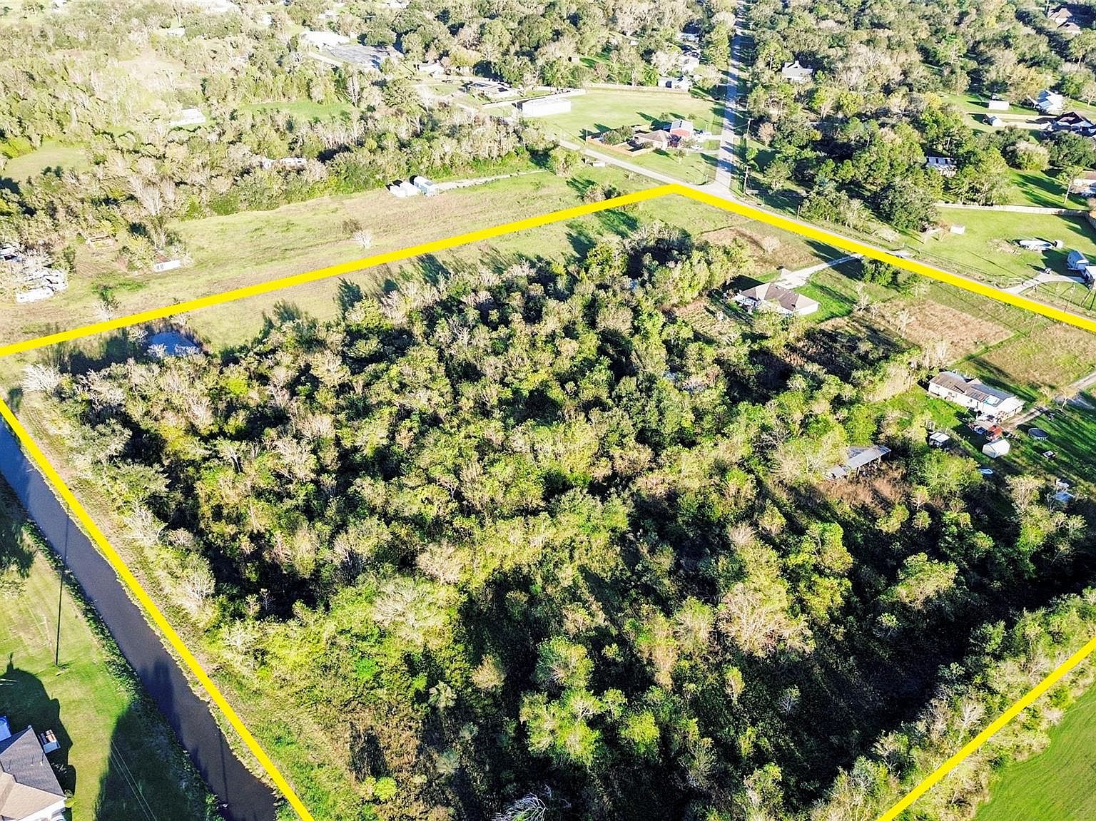 2020 Davis Bend Rd, Alvin, TX 77511 | MLS #68991354 | Zillow