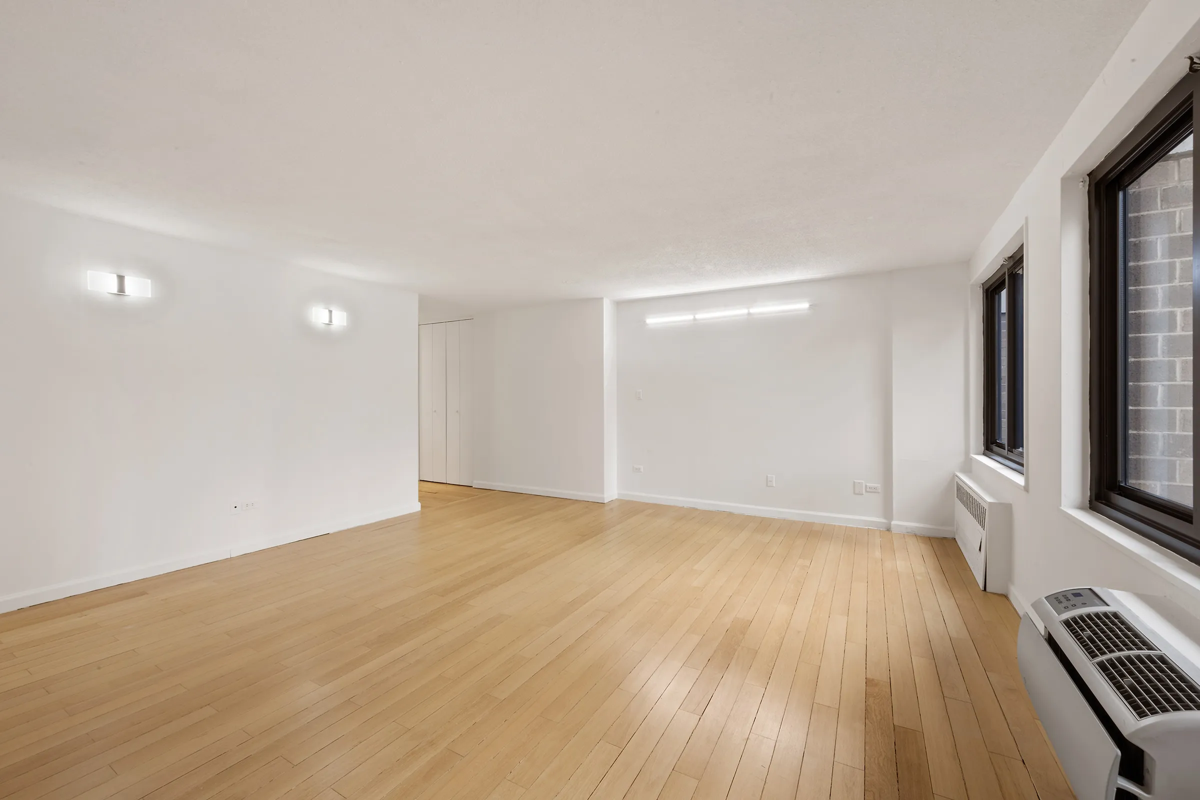 90 Gold Street #2G in Fulton/Seaport, Manhattan | StreetEasy