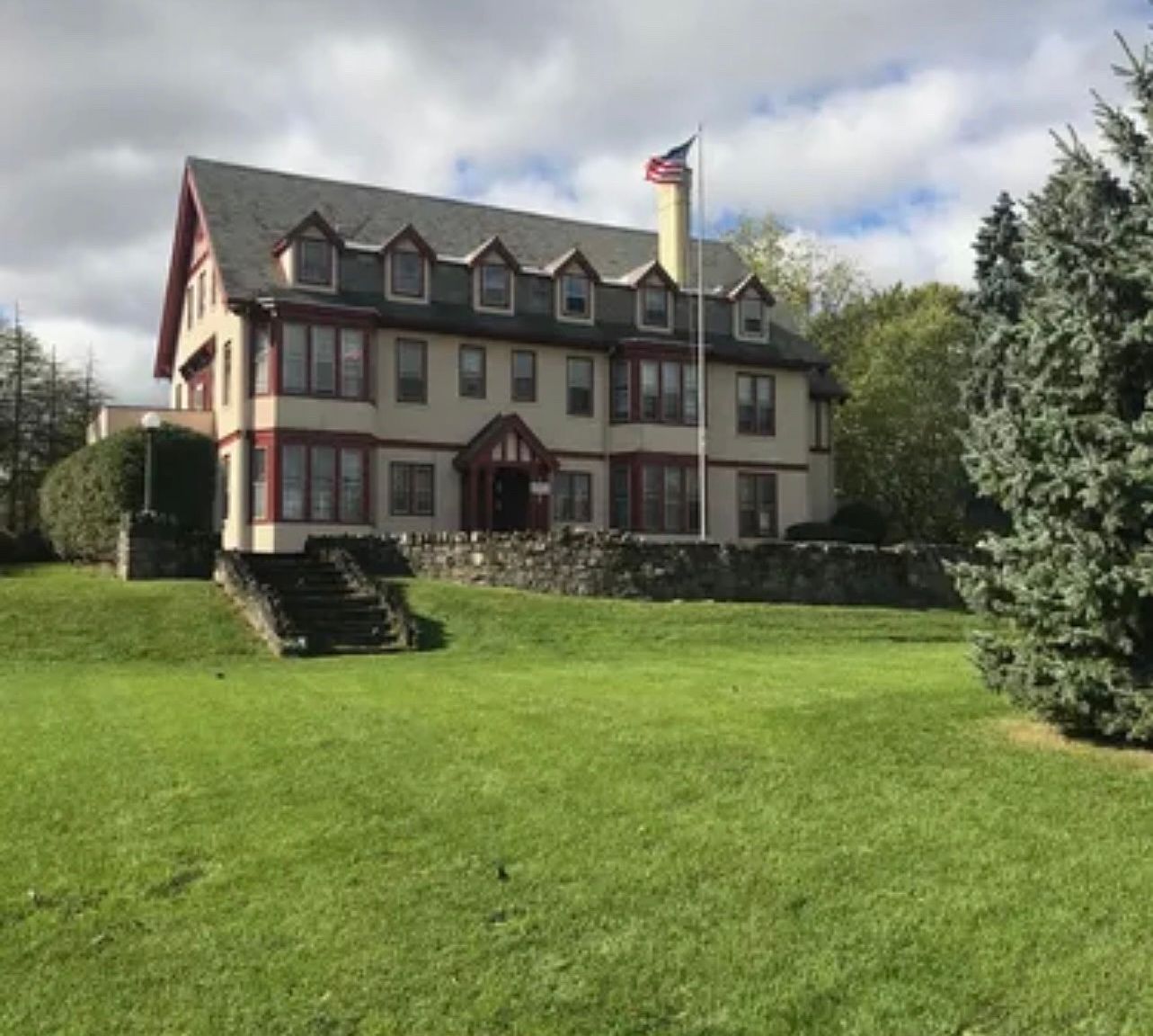 50 Grove Dr APT 1C, Canandaigua, NY 14424 | Zillow