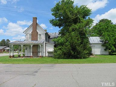 200 N Main St, Winton, NC 27986 | Zillow