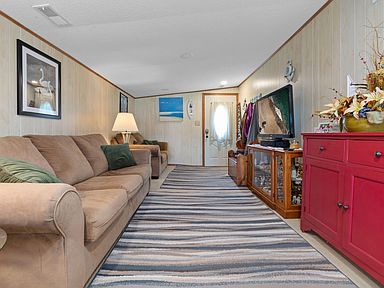 688 Tomahawk Trl, Coldwater, MI 49036 | Zillow