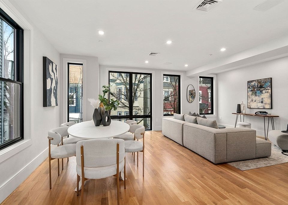 8 Mercer St #3, Boston, MA 02127 | Zillow