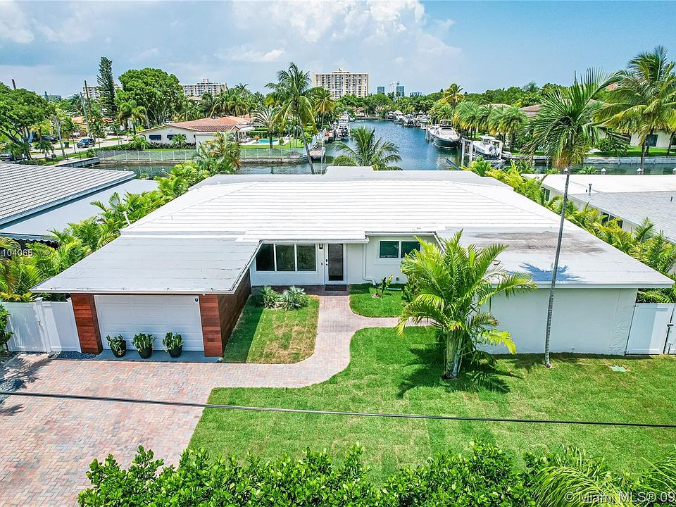 2243 Bayview Ln, North Miami, FL 33181 | Zillow