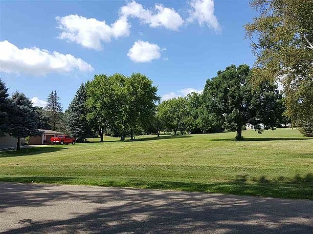 1484 Pier Dr, Davis, IL 61019 | Zillow