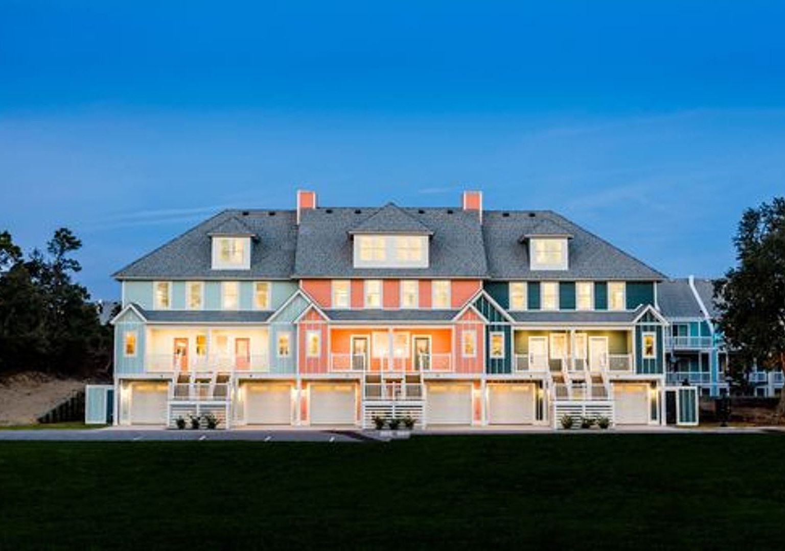 1115 Cambridge Rd, Kill Devil Hills, NC 27948 | Zillow