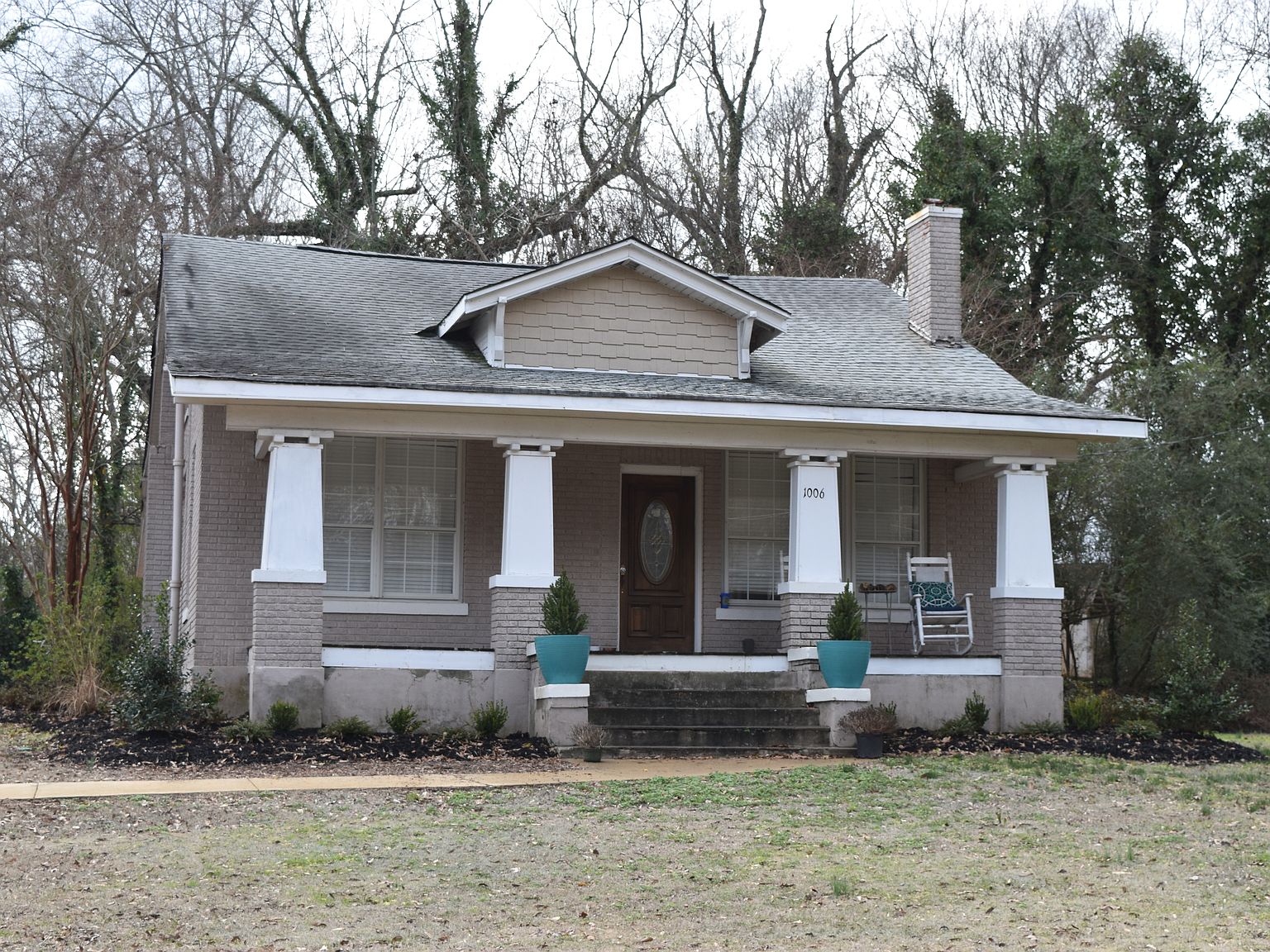 1006 E Bankhead St, New Albany, MS 38652 | Zillow