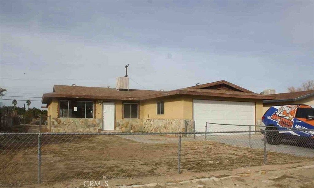 35764 Frontier Ave, Yermo, CA 92398 | Zillow