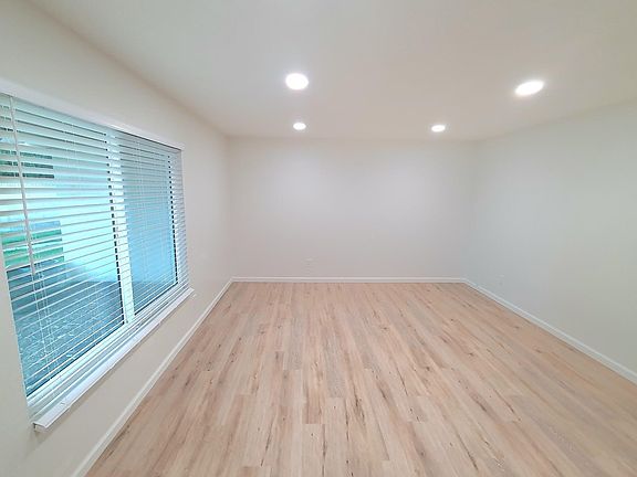 18624 Del Rio Pl APT B, Cerritos, CA 90703 | Zillow