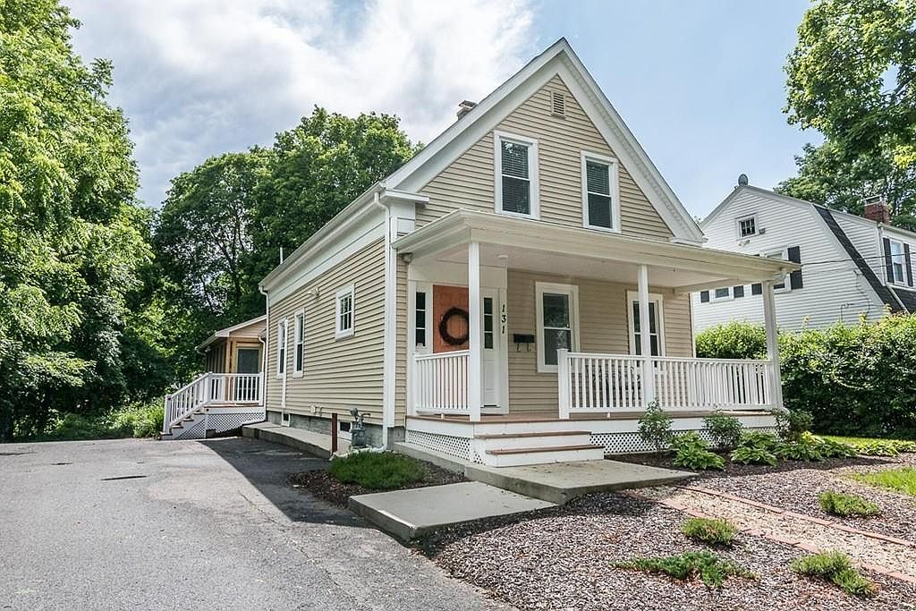 131 Maple Ave, Bridgewater, MA 02324 | Zillow