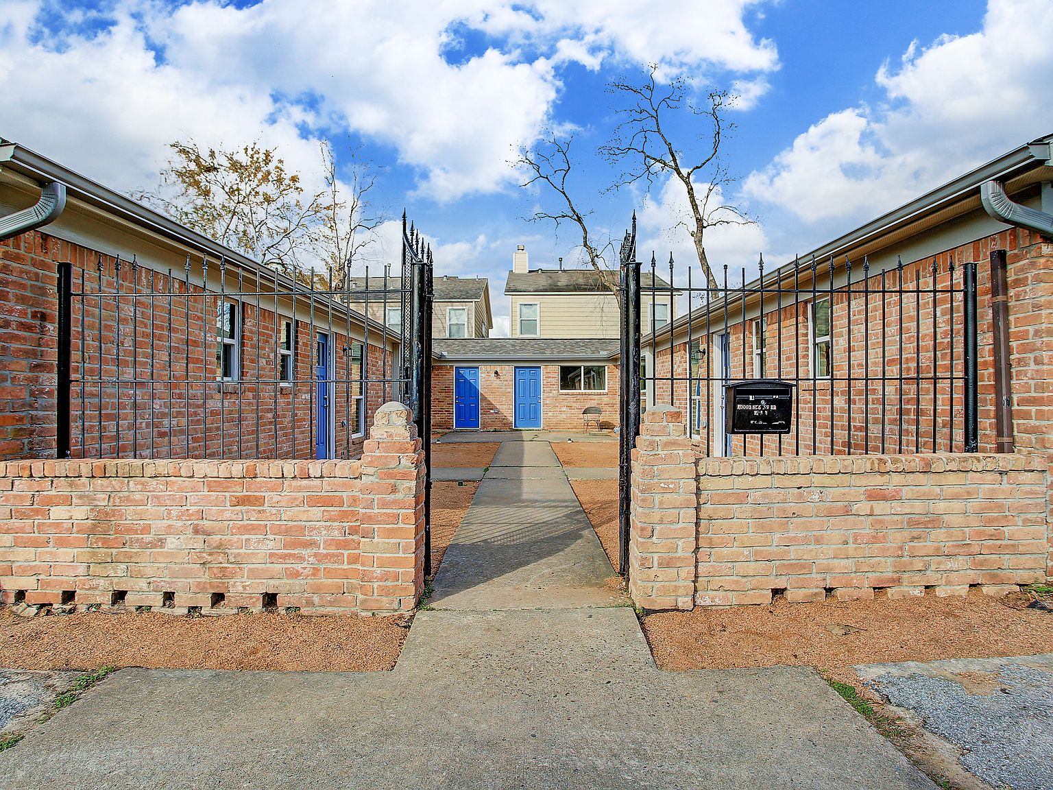 10002 Neuens Rd APT 2, Houston, TX 77080 | Zillow