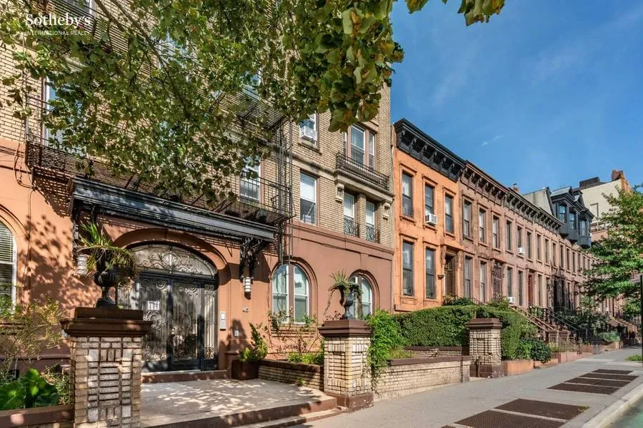415 Ninth Street #1 in Park Slope, Brooklyn | StreetEasy