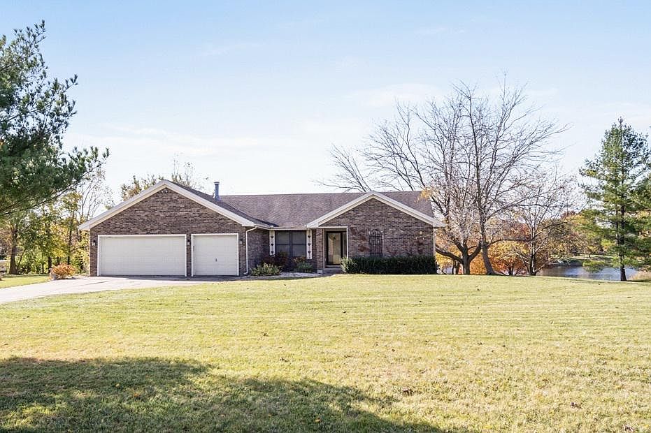 19897 Wesley St, Downs, IL 61736 | Zillow