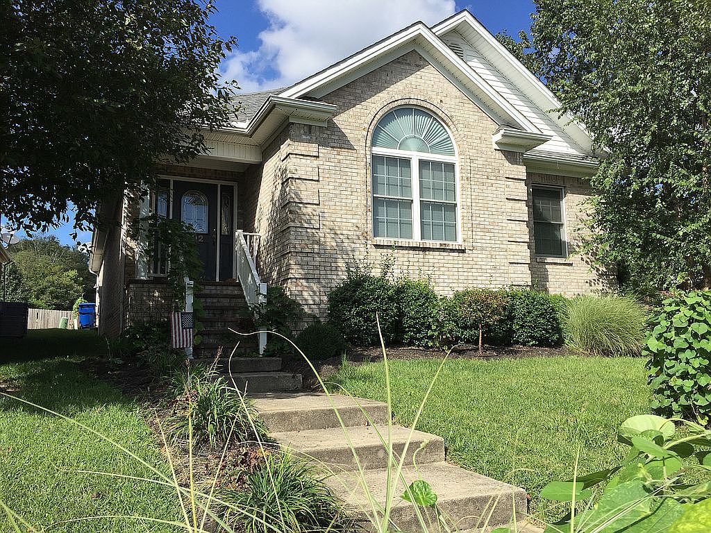 202 Gallahadion Ct, Winchester, KY 40391 | Zillow