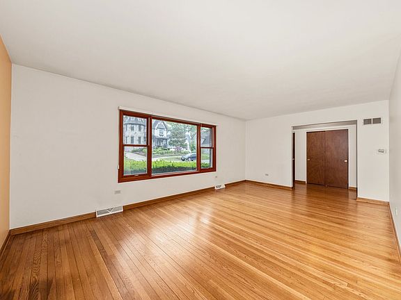 815 Santa Maria Dr, Naperville, IL 60540 | MLS #12359451 | Zillow