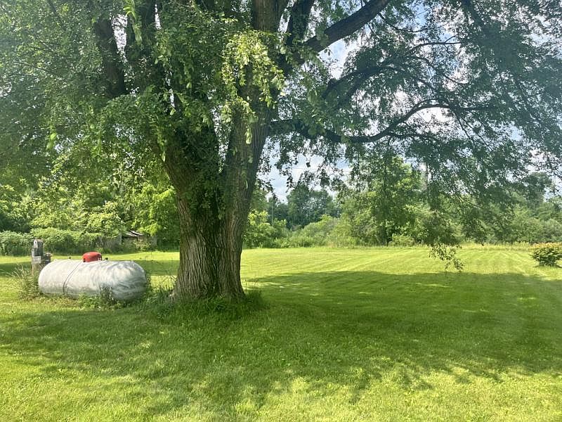 7405 E Bevens Rd, Deford, MI 48729 | Zillow