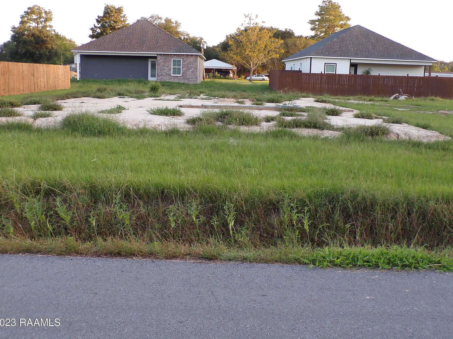 102 B Robin Rd, Duson, LA 70529 | MLS #23008817 | Zillow