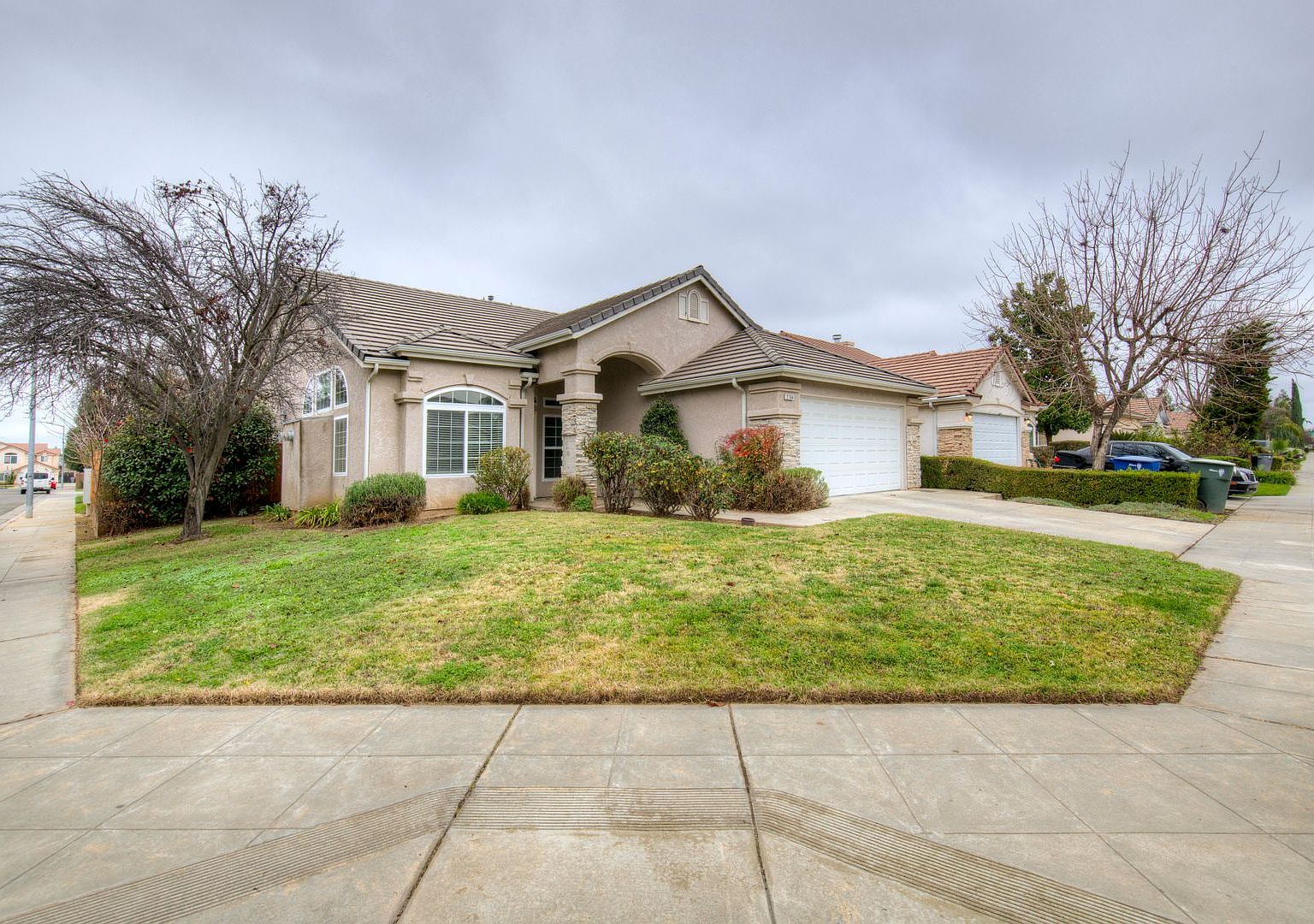 2764 E Eclipse Ave, Fresno, CA 93720 | Zillow