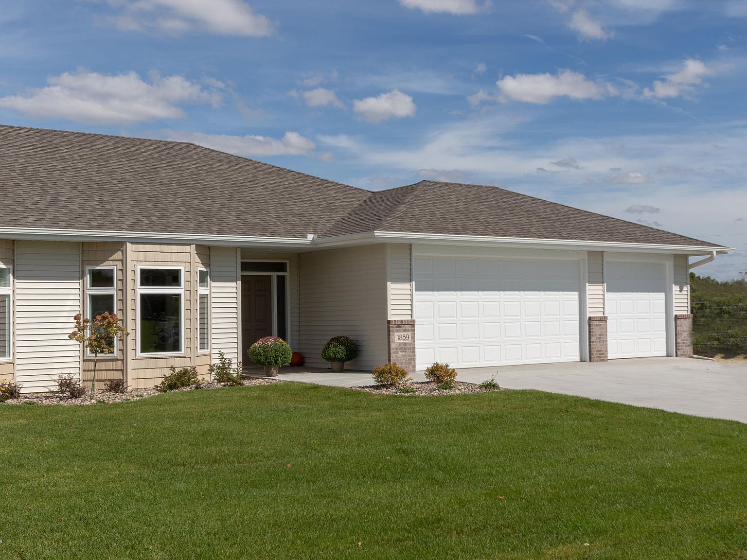 1859 Alder Ln NW, Rochester, MN 55901 | Zillow