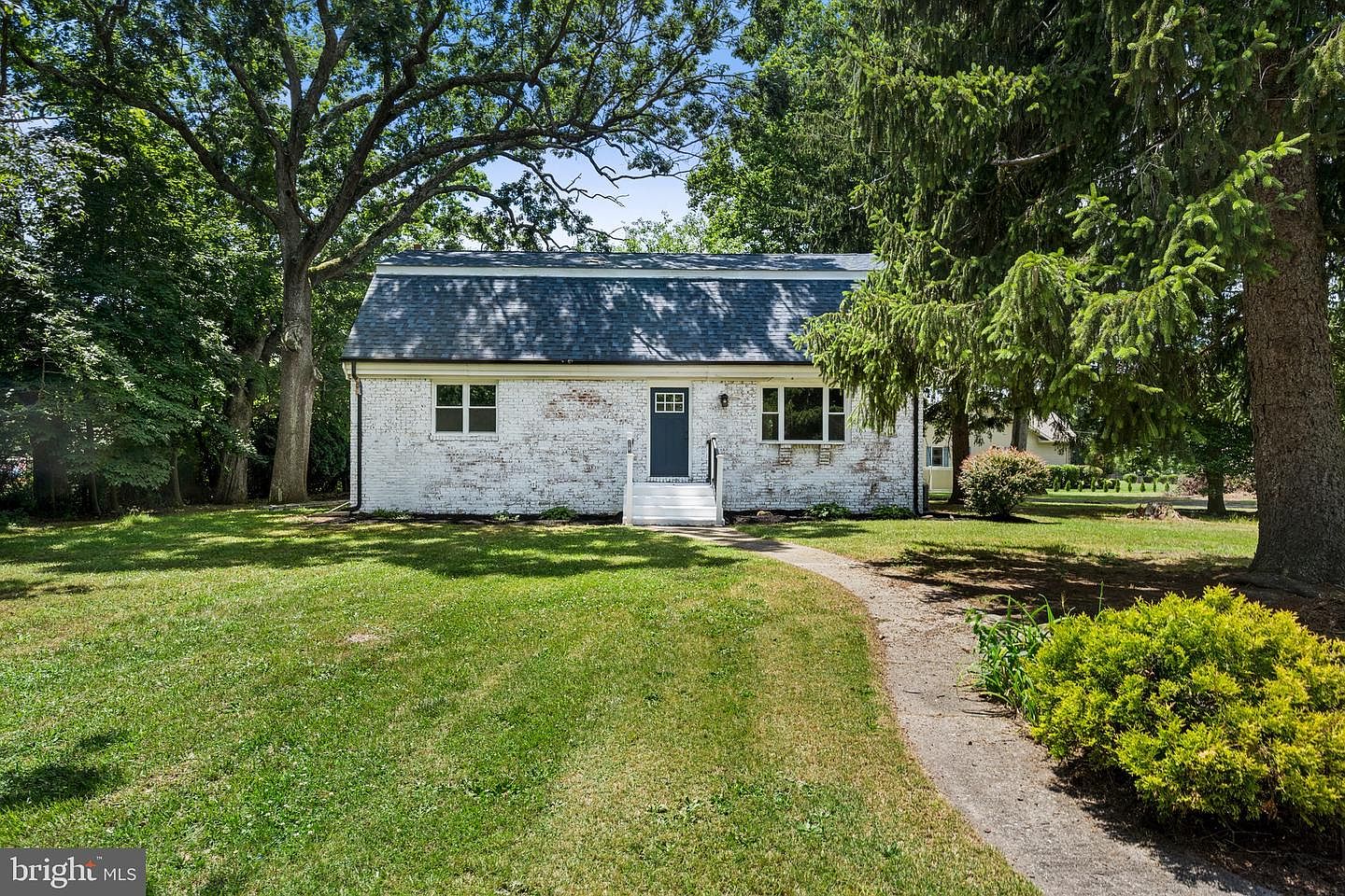 631 5th St, Atco, NJ 08004 | Zillow