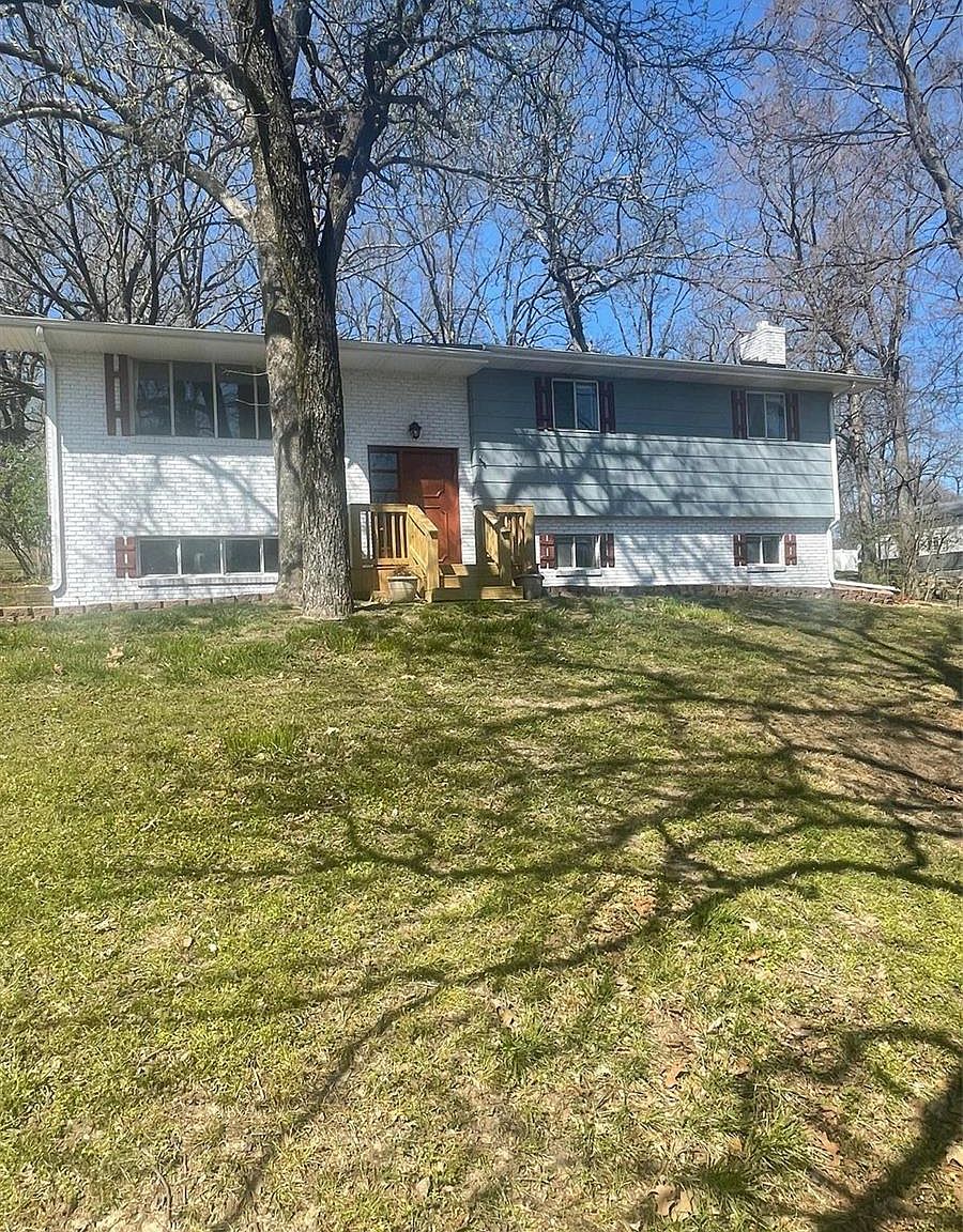 10410 County Road 625, Dexter, MO 63841 | MLS #24016861 | Zillow