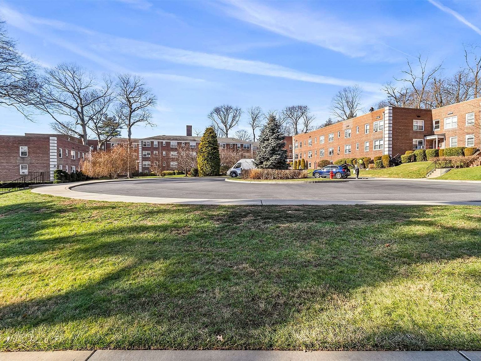 4 Edwards Street UNIT 2F, Roslyn Heights, NY 11577 | Zillow