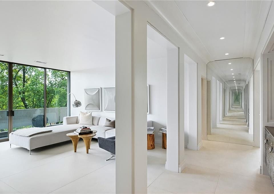 2575 Peachtree Rd NE Atlanta GA | Zillow