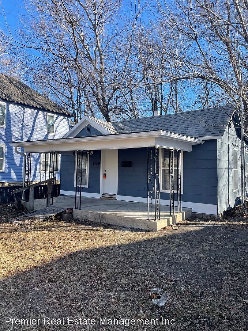 1120 Connecticut St, Lawrence, KS 66044 | Zillow