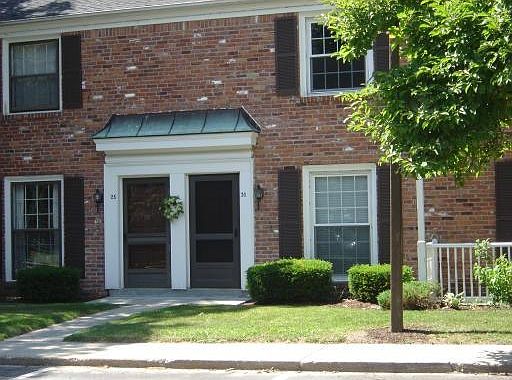 30 Smithfield Ct, Springfield, MA 01108 | Zillow