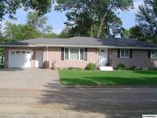 371 Oak St, Clements, MN 56224 | Zillow